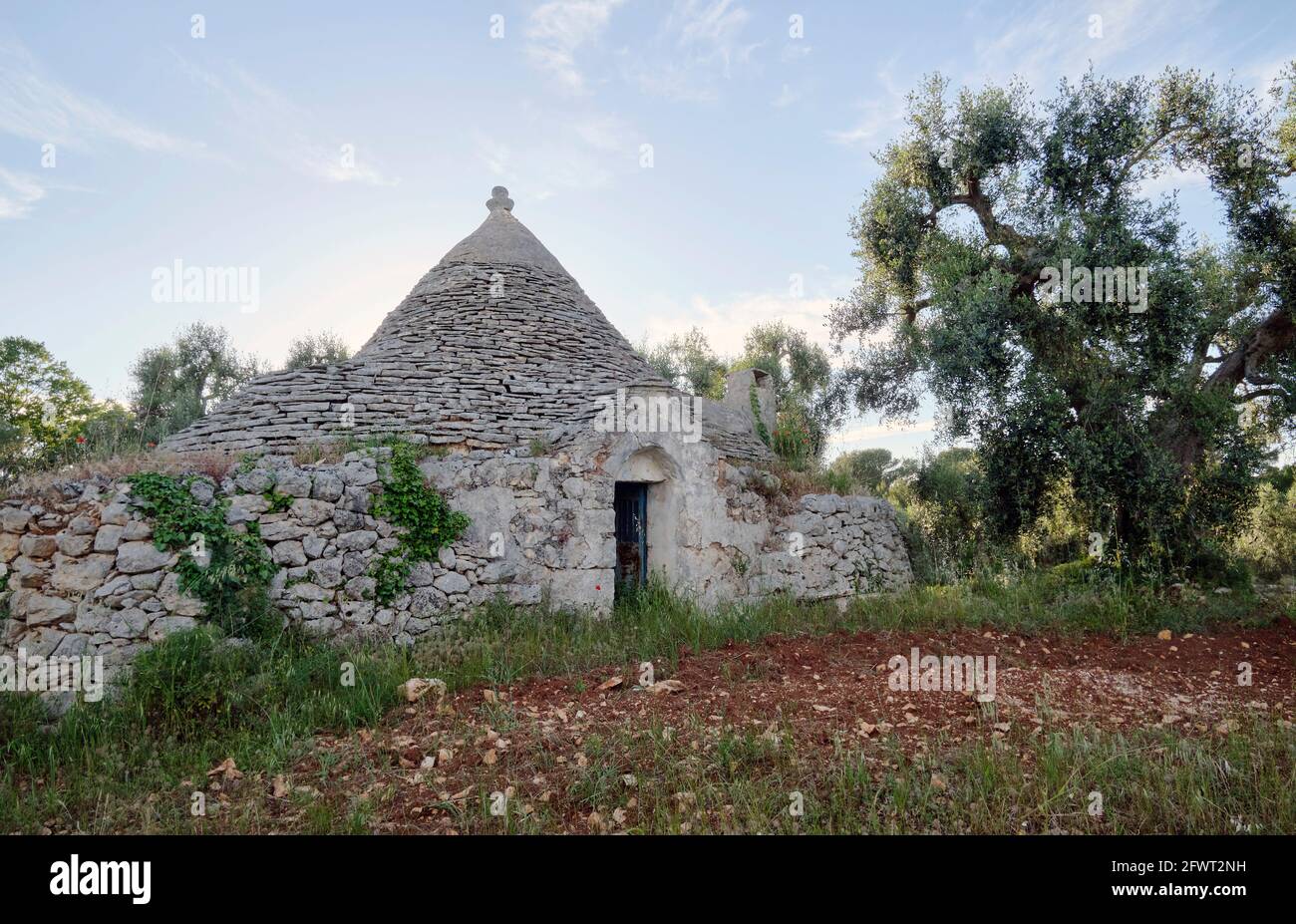 Ostuni trulli puglia italy hi-res stock photography and images - Alamy