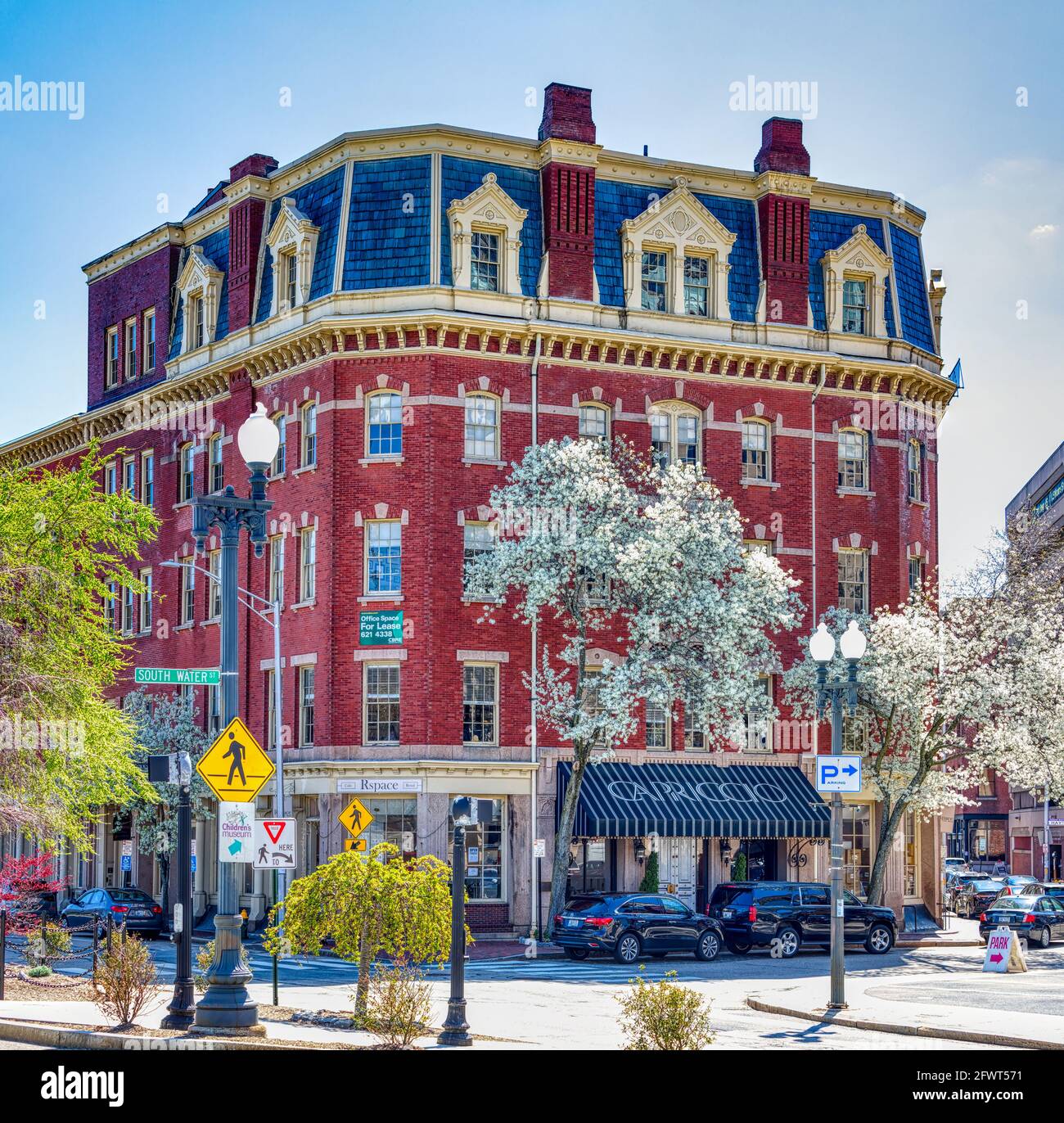 Owen Building / 101 Dyer Street Stock Photo - Alamy