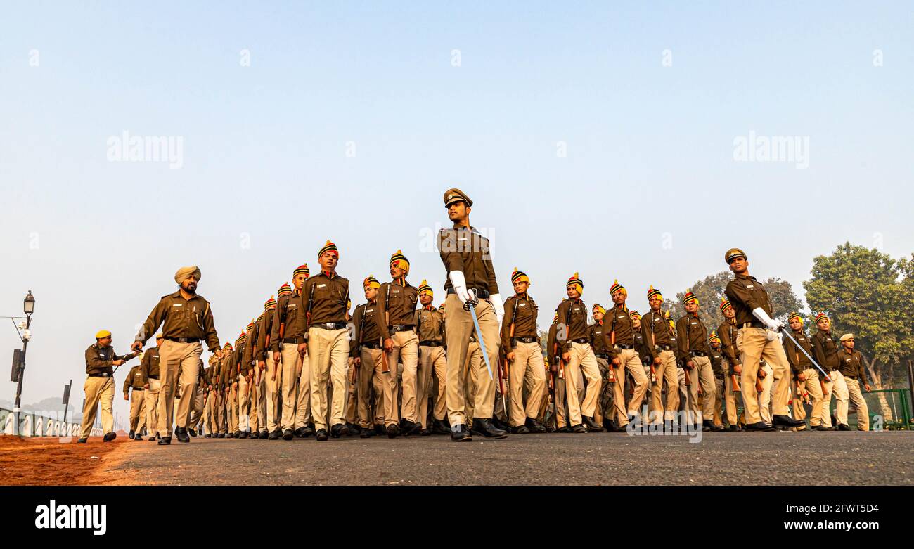 Republic day parade india gate hi-res stock photography and images - Alamy