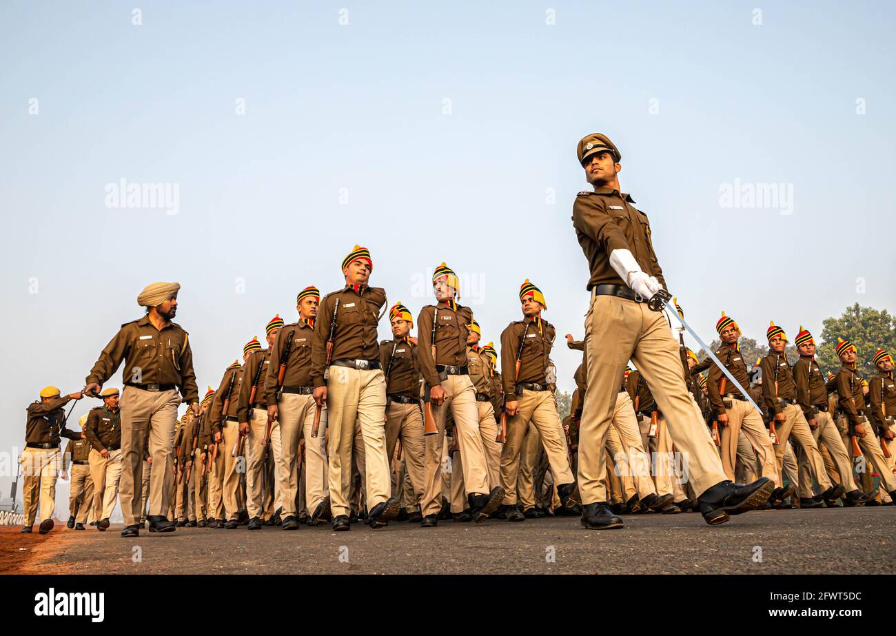 Republic day parade india gate hi-res stock photography and images - Alamy