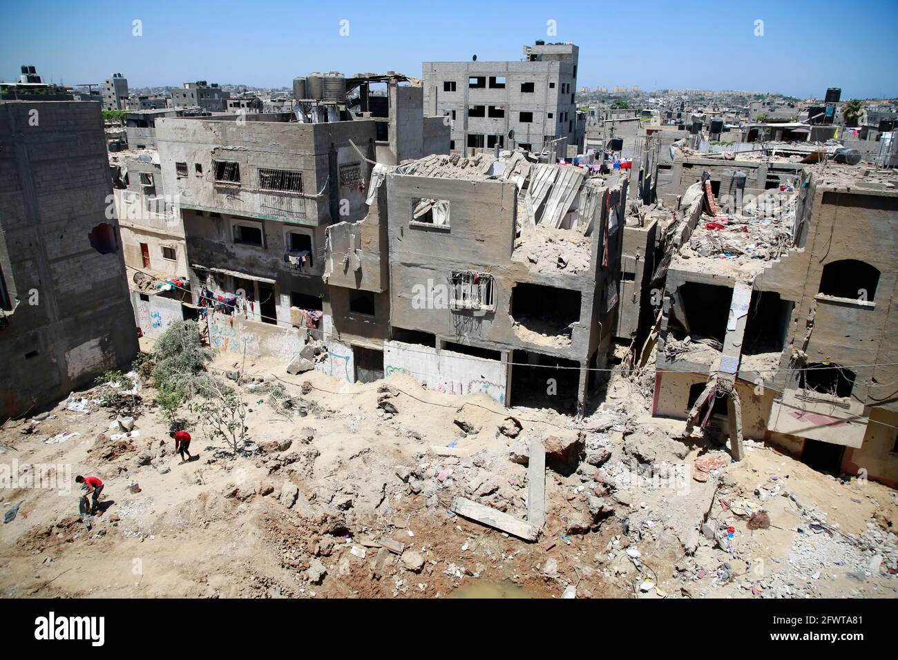 Overcrowded palestinian coastal enclave hi-res stock photography and ...