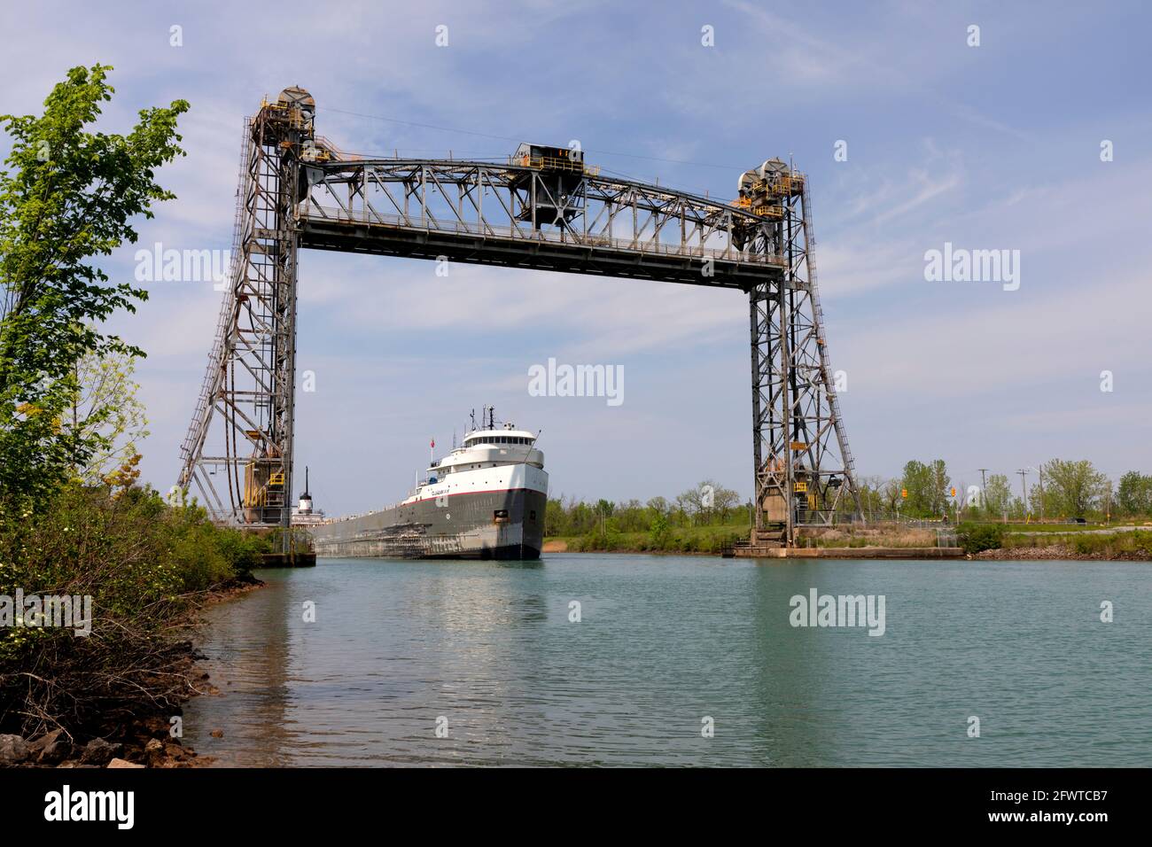 The Ojibway freight ship passing under bridge 5, also known as the ...