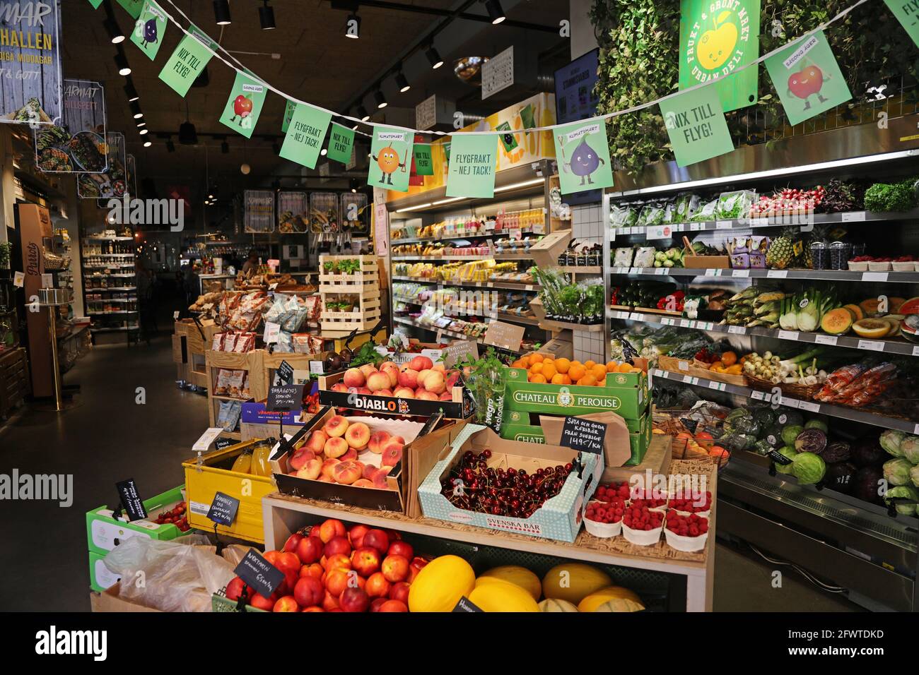 Grocery store in the city of Stockholm, Sweden Stock Photo - Alamy