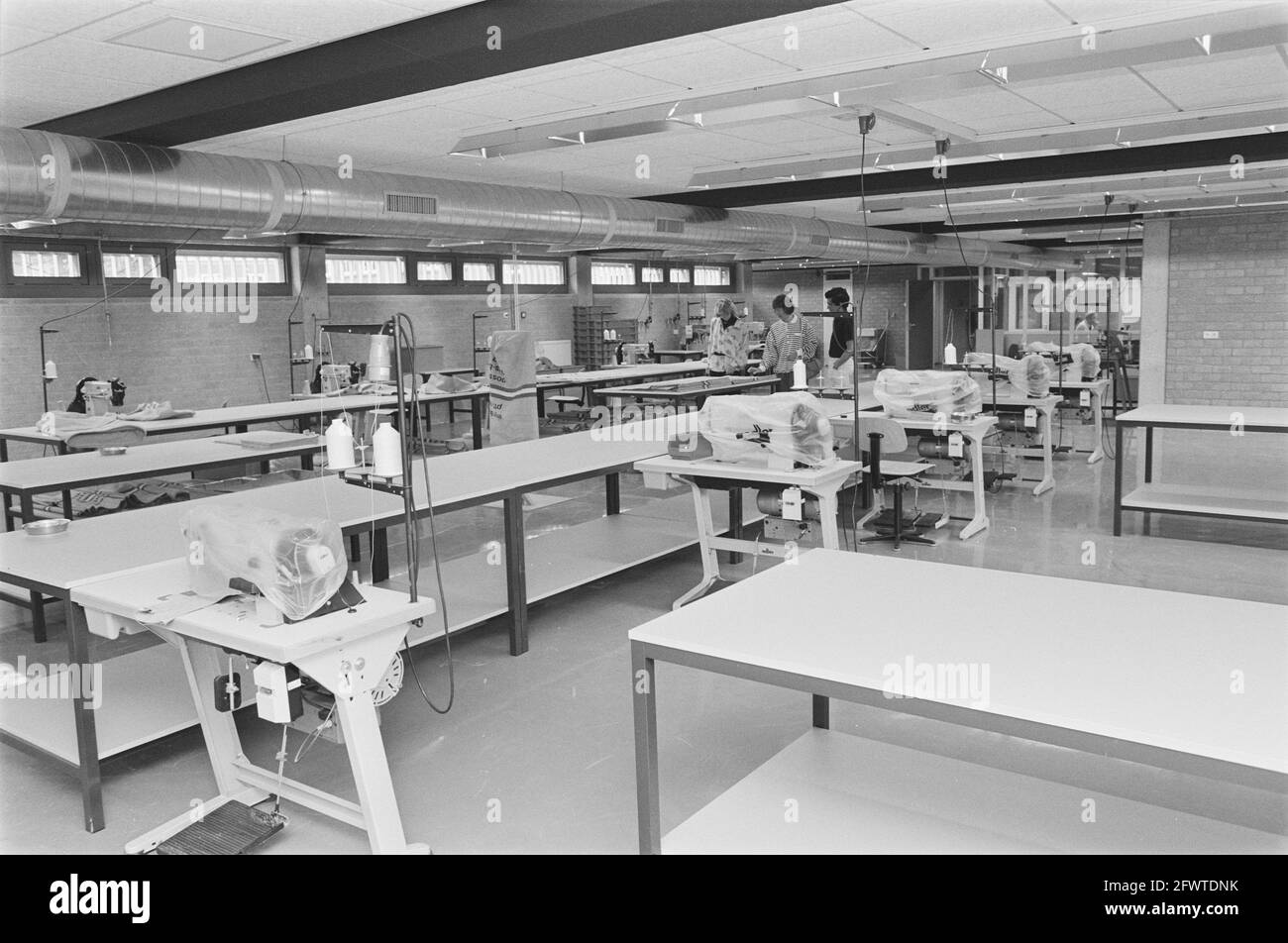 Official opening of the Havenstraat prison in Amsterdam; workshop, May ...