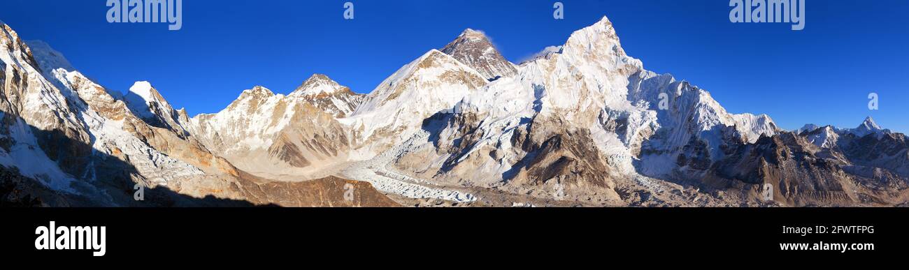Evening sunset panoramic view of mount Everest with beautiful blue sky ...