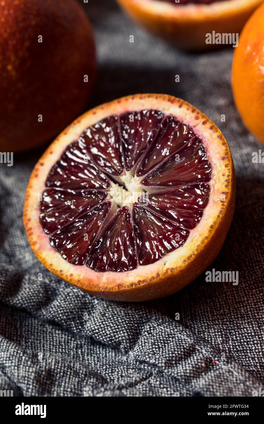 Raw Red Organic Blood Oranges Ready to Eat Stock Photo - Alamy