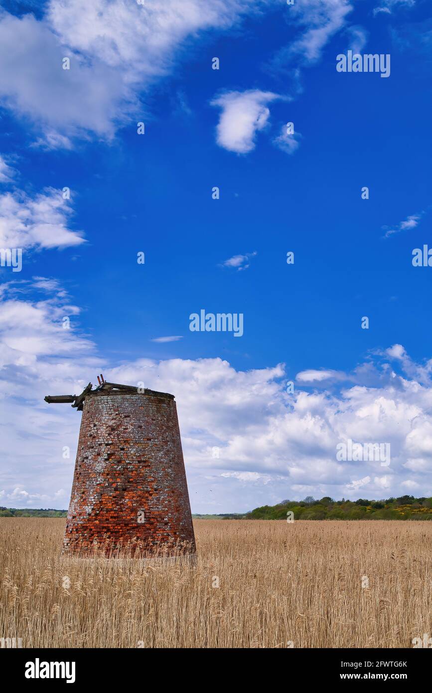Southwold windmill hi-res stock photography and images - Alamy