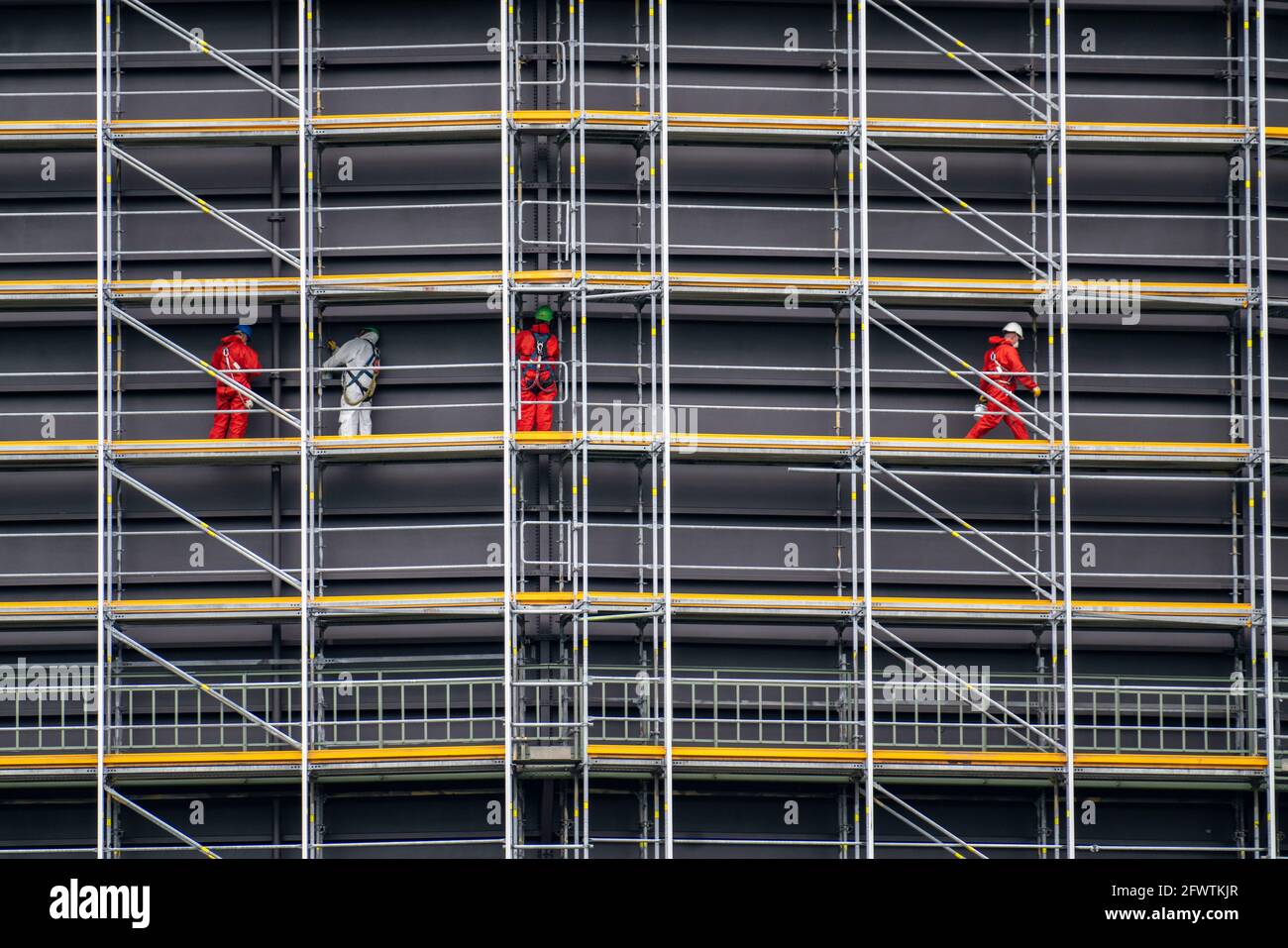 Renovation of the Oberhausen Gasometer, corrosion protection work ...