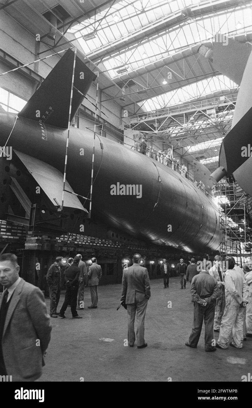 Submarine walrus launched hi-res stock photography and images - Alamy