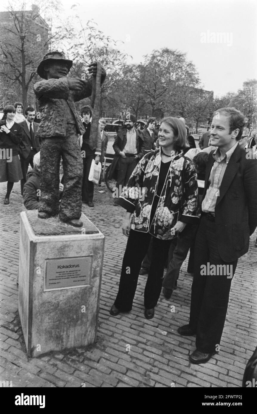 Sculptress erica van eeghen hi-res stock photography and images - Alamy
