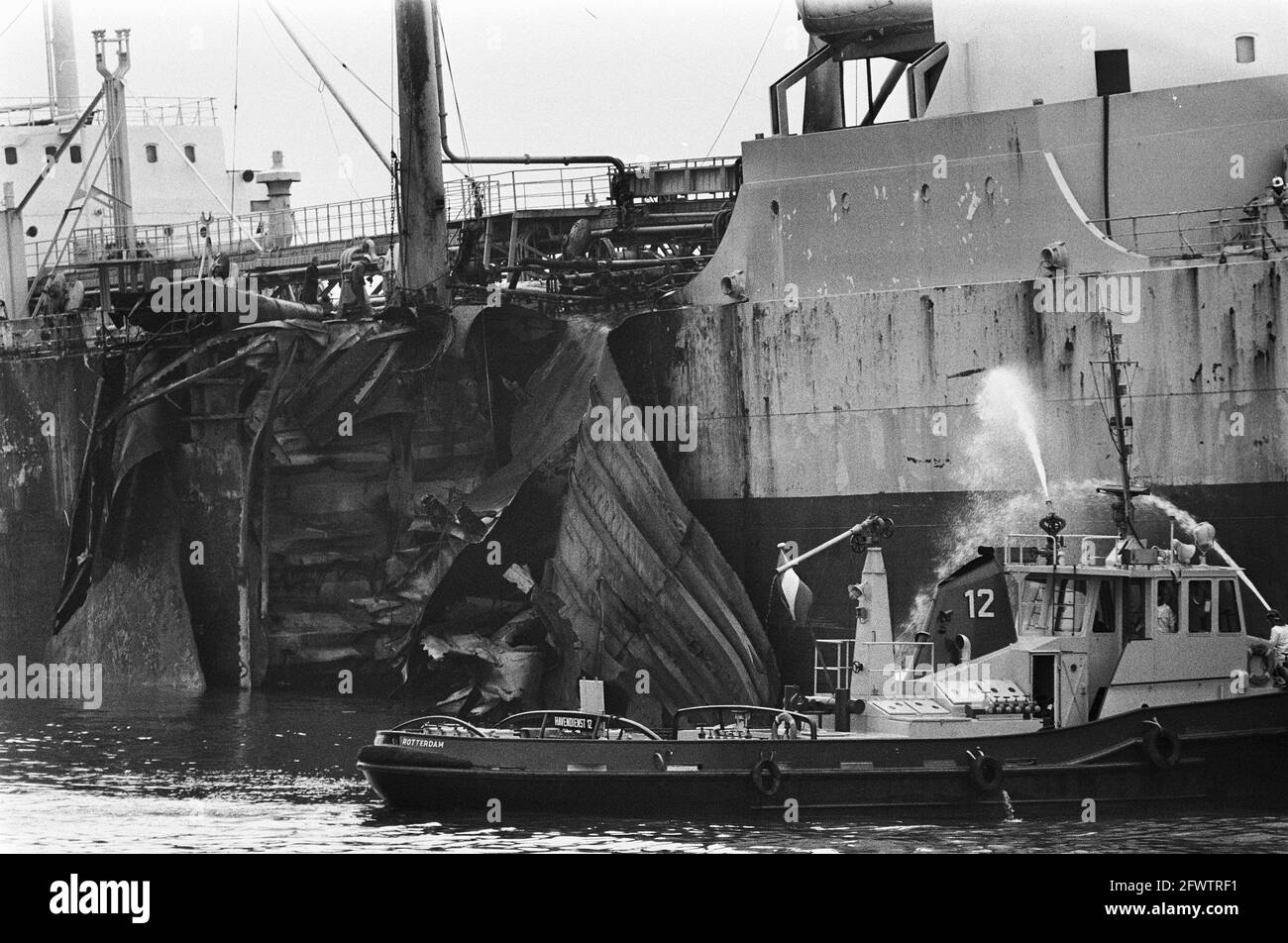Explosion on board Norwegian tanker in port of Rotterdam, large hole in ...