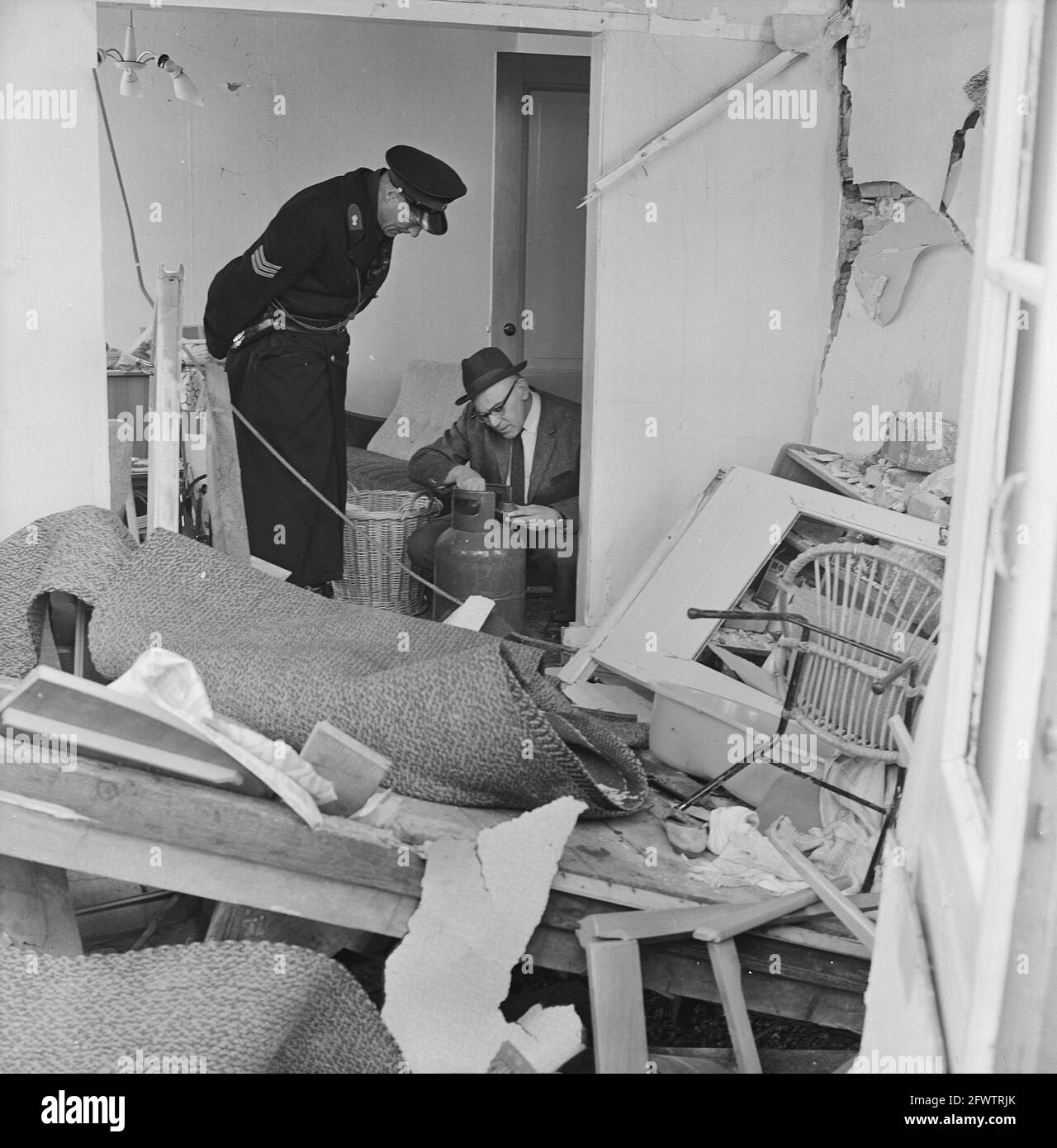 Stove exploded hi-res stock photography and images - Alamy