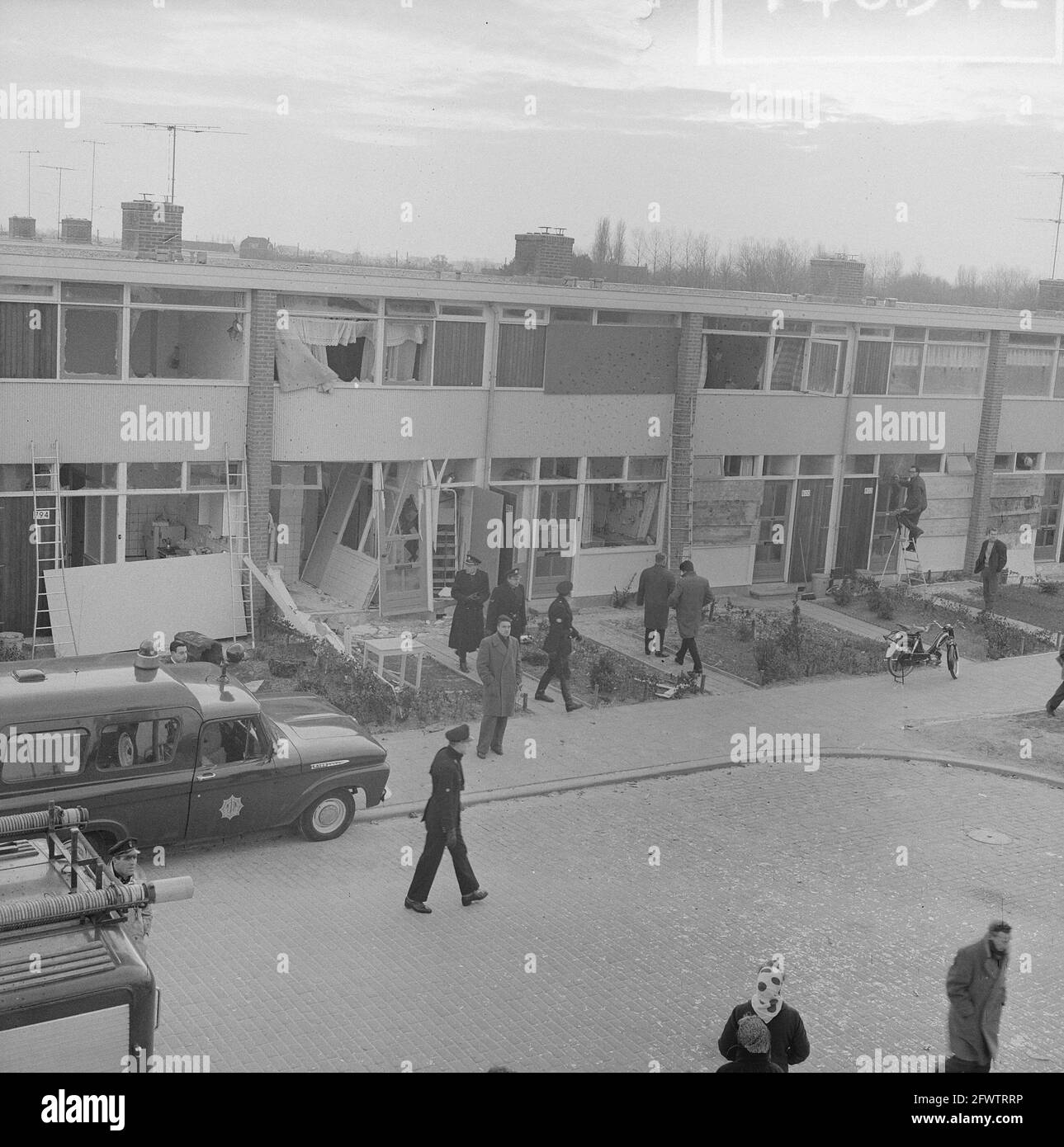 Explosion in Rotterdam at the Molierestraat, December 25, 1962 ...