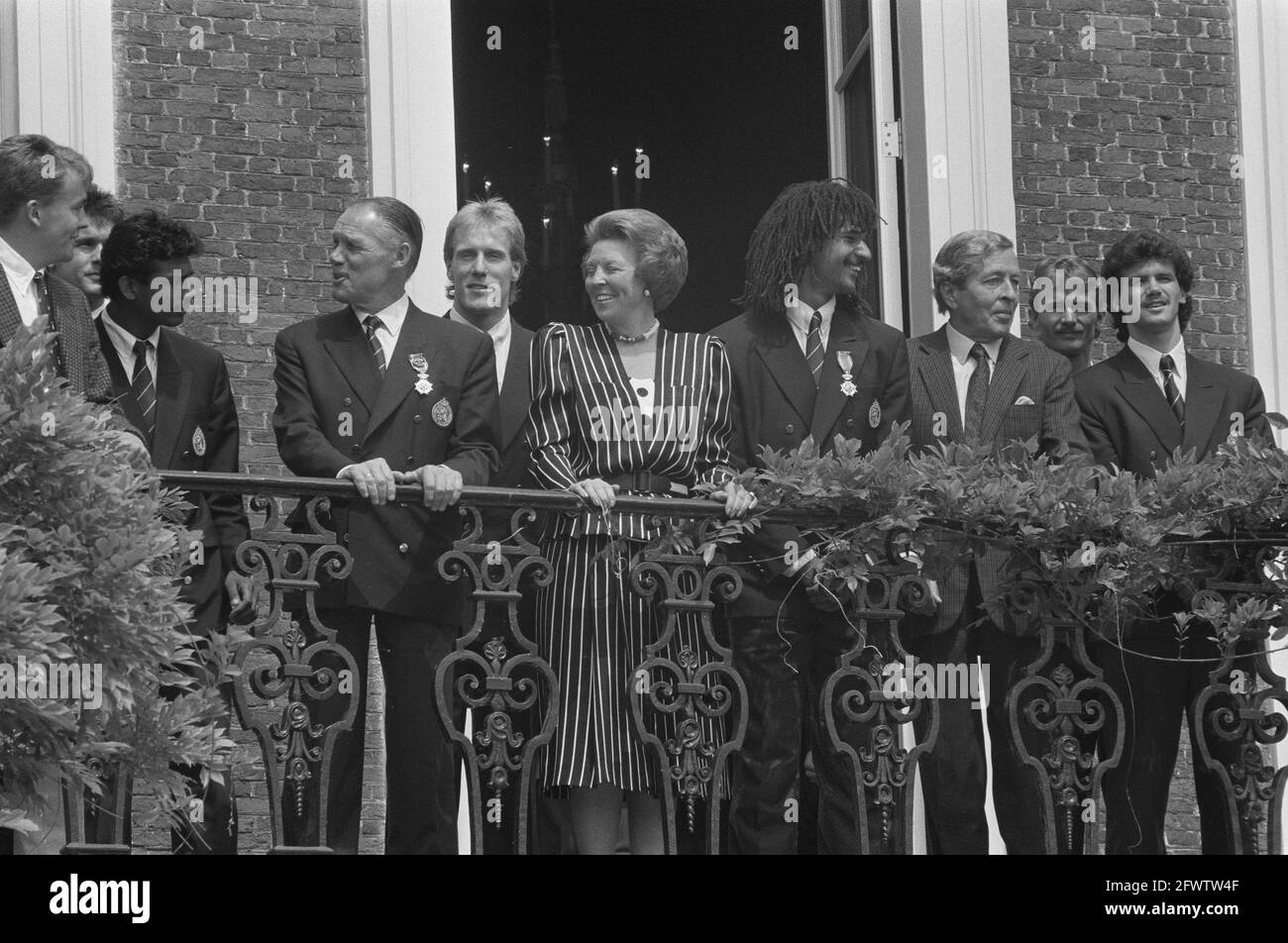 Dutch national team 1988 hi-res stock photography and images - Alamy