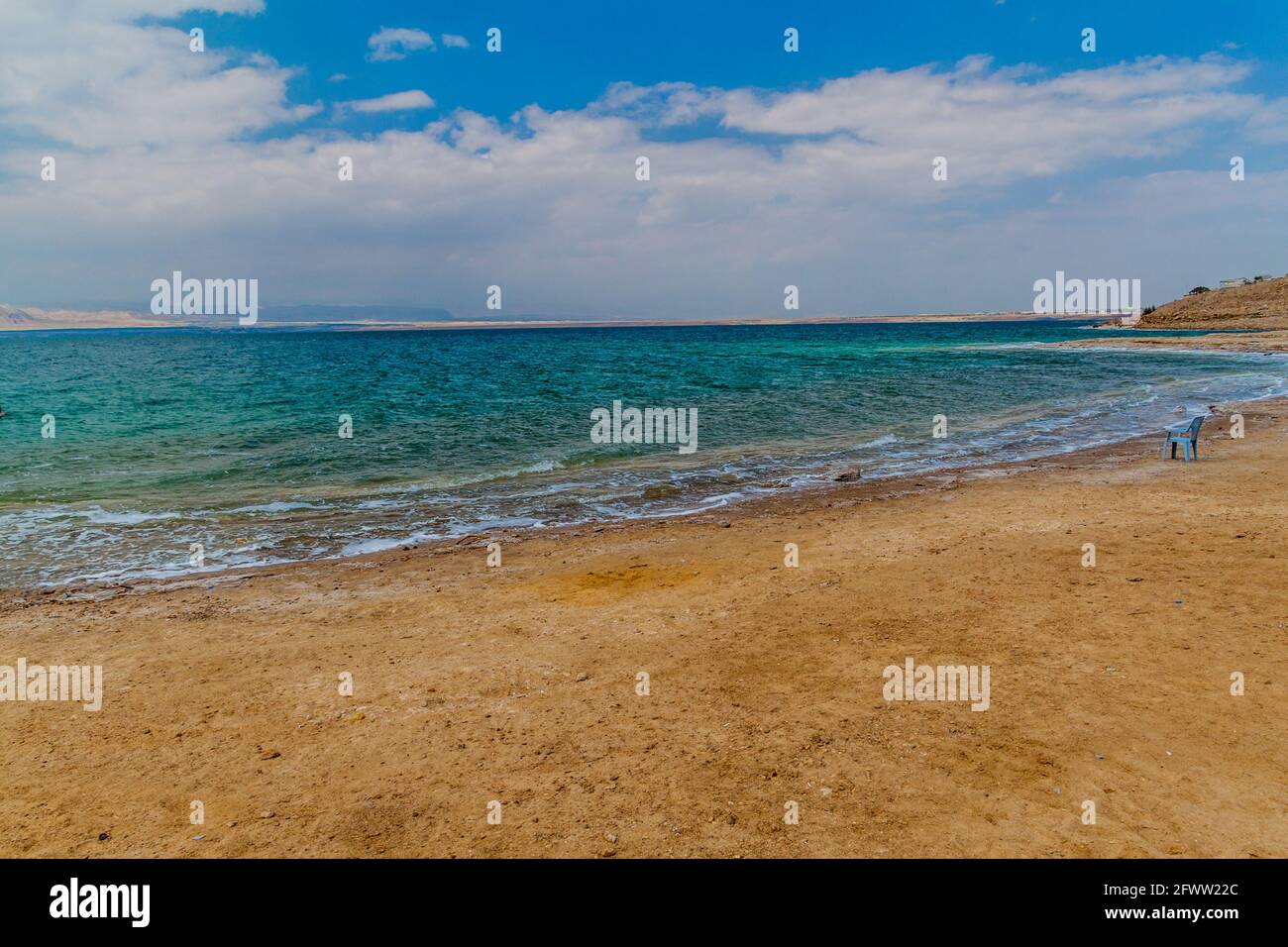 Beach at the Dead Sea in Jordan Stock Photo - Alamy
