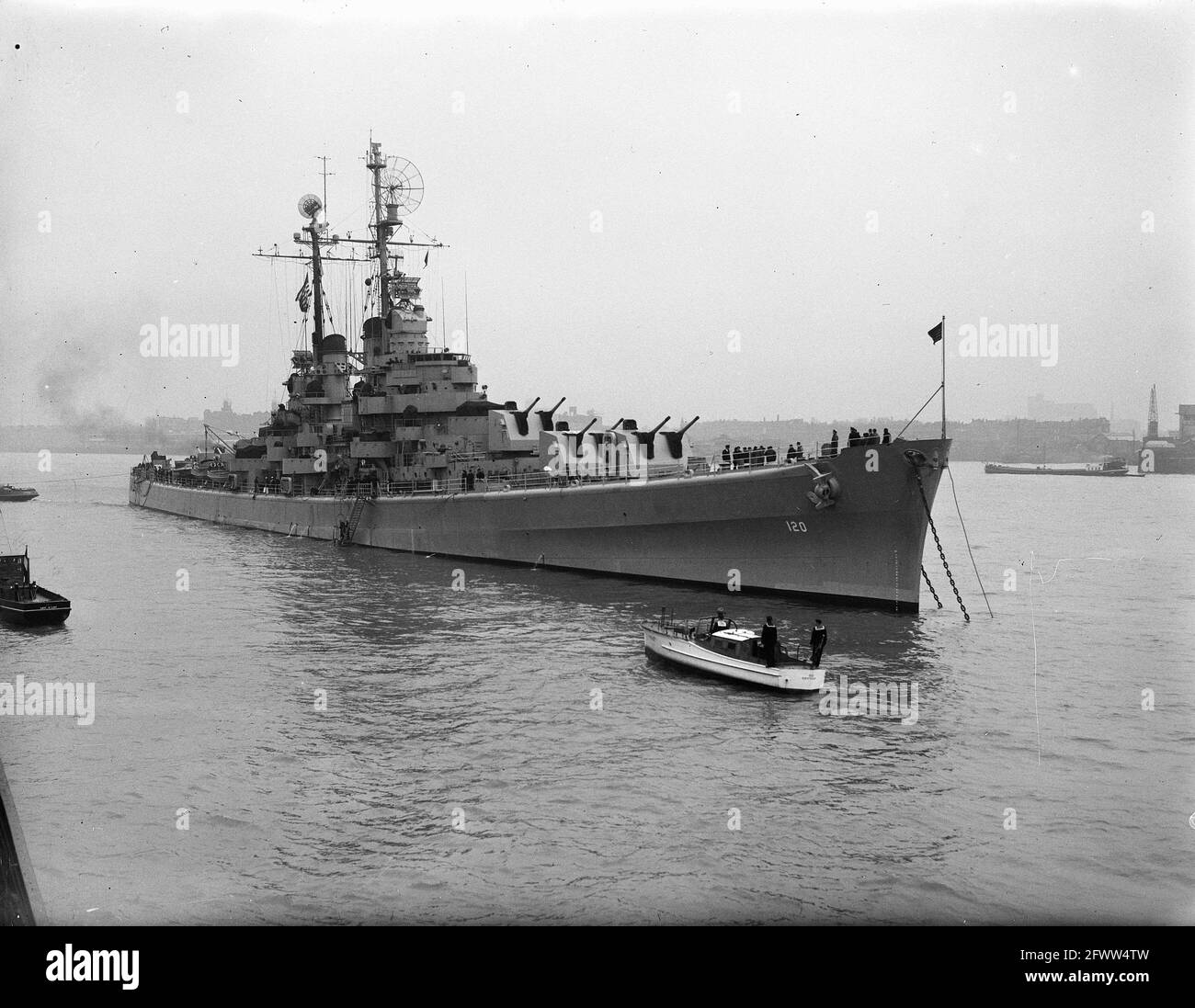 U s navy vessels hi-res stock photography and images - Alamy