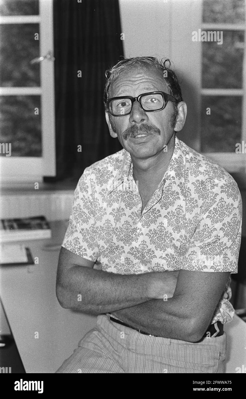 Doctor franswa head hi-res stock photography and images - Alamy