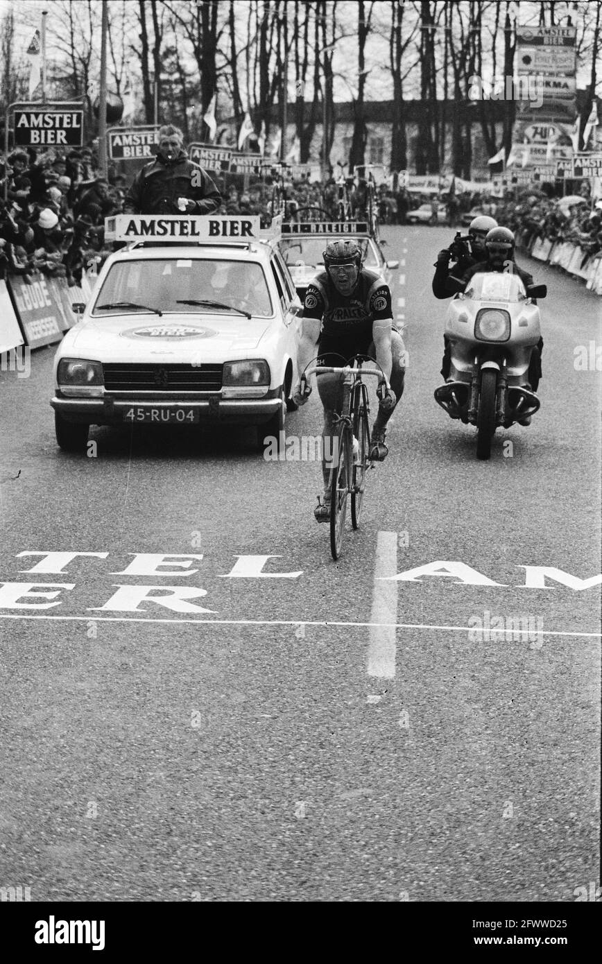 Jan raas crosses hi-res stock photography and images - Alamy