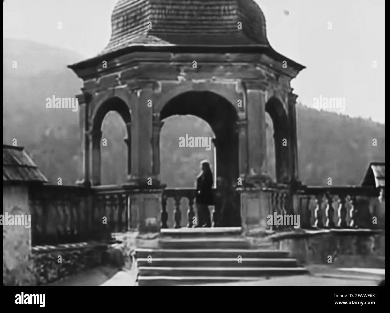 Vintage screenshot from F W Murnaus Nosferatu Stock Photo - Alamy