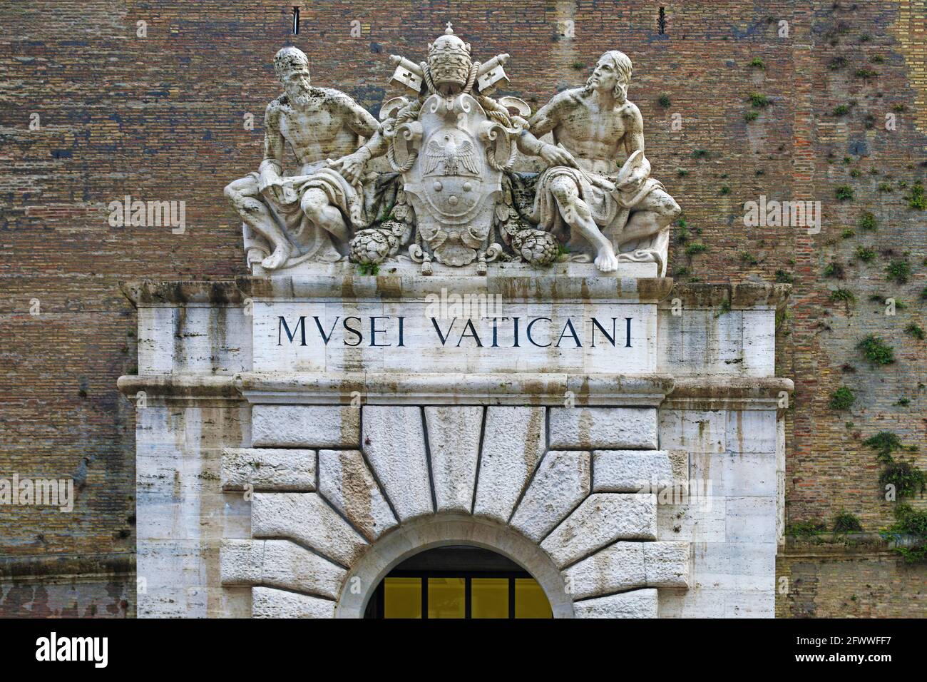 Vatican museum entrance hi-res stock photography and images - Alamy