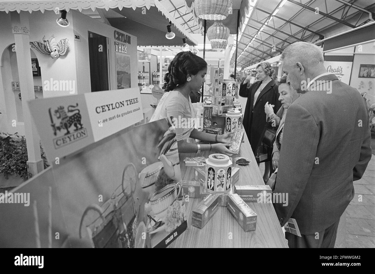 International tea market booth teanima hi-res stock photography and ...