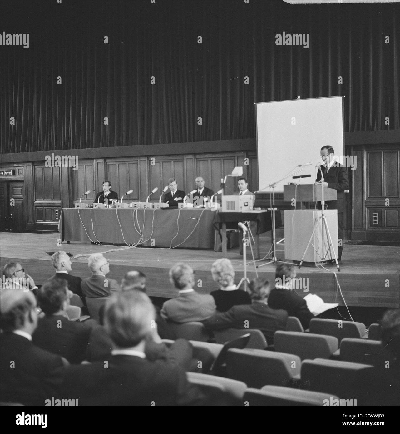 Tropenmuseum 1971 hi-res stock photography and images - Alamy