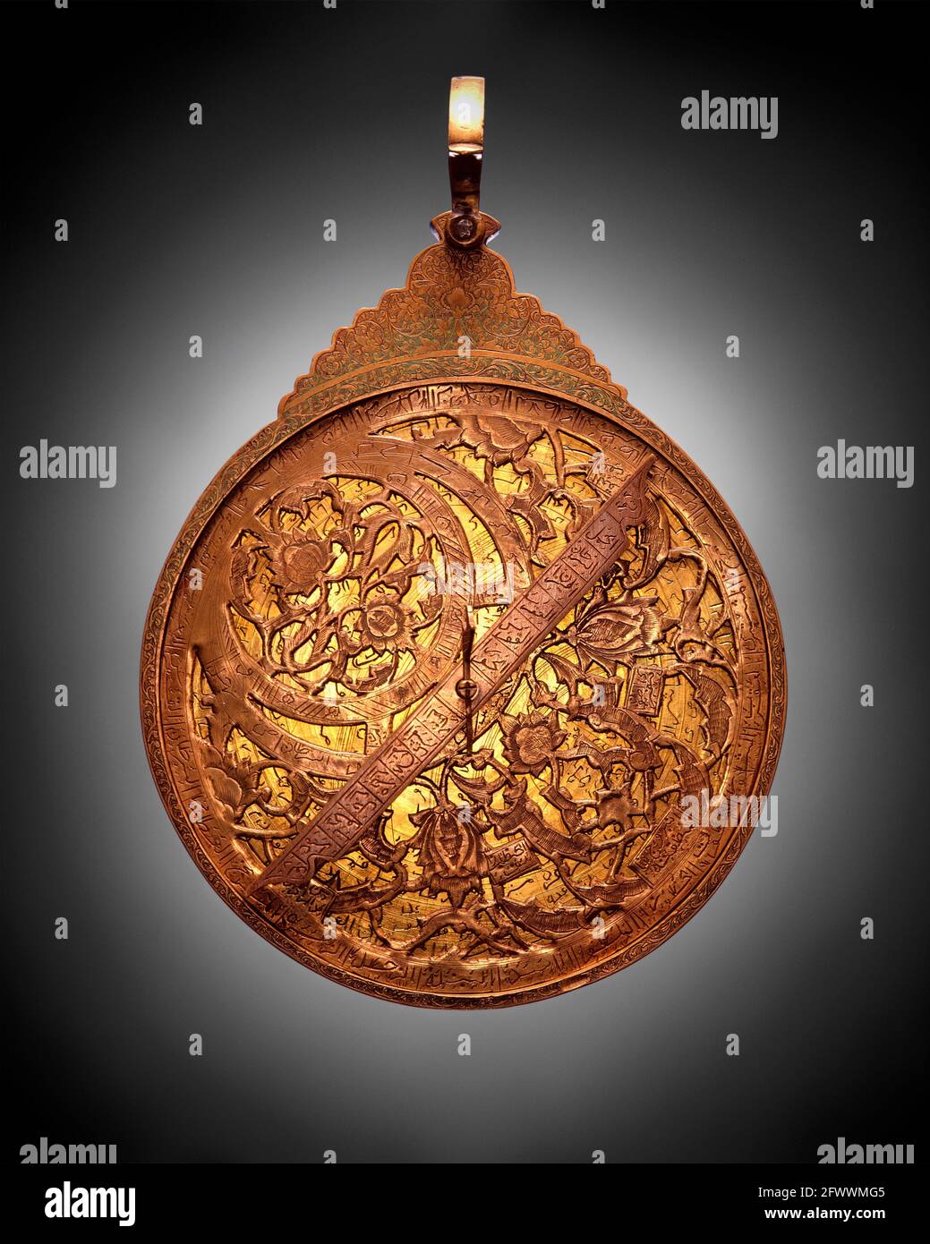 Arabic astrolabe hi-res stock photography and images - Alamy