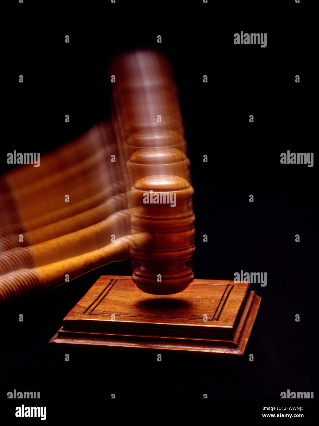 Gavel falling hi-res stock photography and images - Alamy