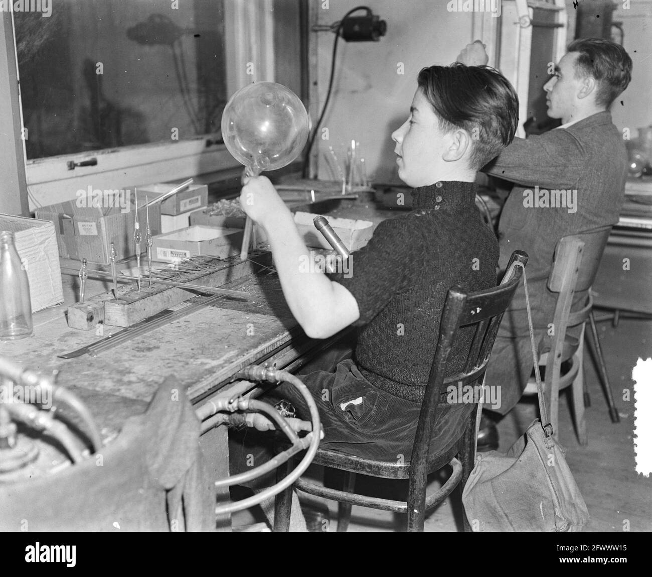 Trouw glassblowing school amsterdam hi-res stock photography and images ...