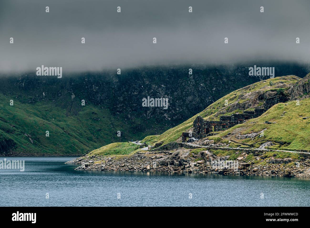 Beautiful landscape panorama of Snowdonia National Park in North Wales ...