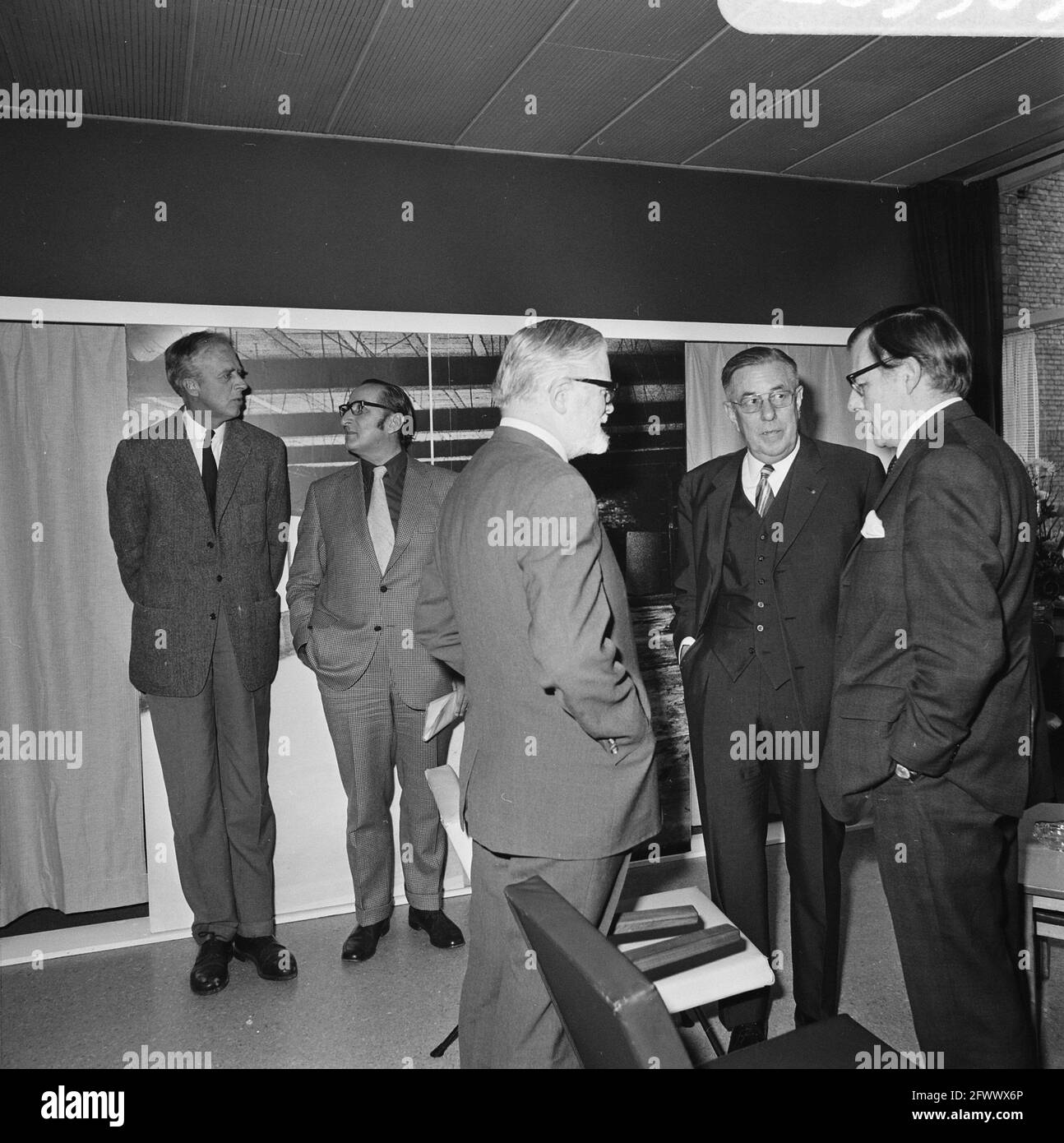 Operating rooms historic hi-res stock photography and images - Alamy