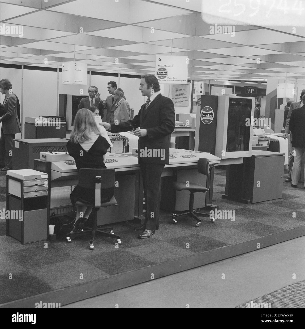1972 computer Black and White Stock Photos & Images - Alamy
