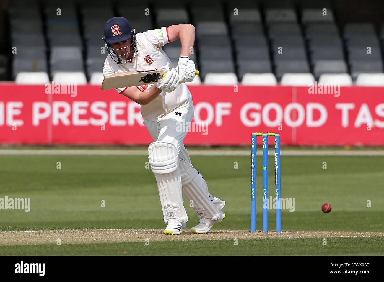 Daniel Lawrence in batting action for Essex during Essex CCC vs ...