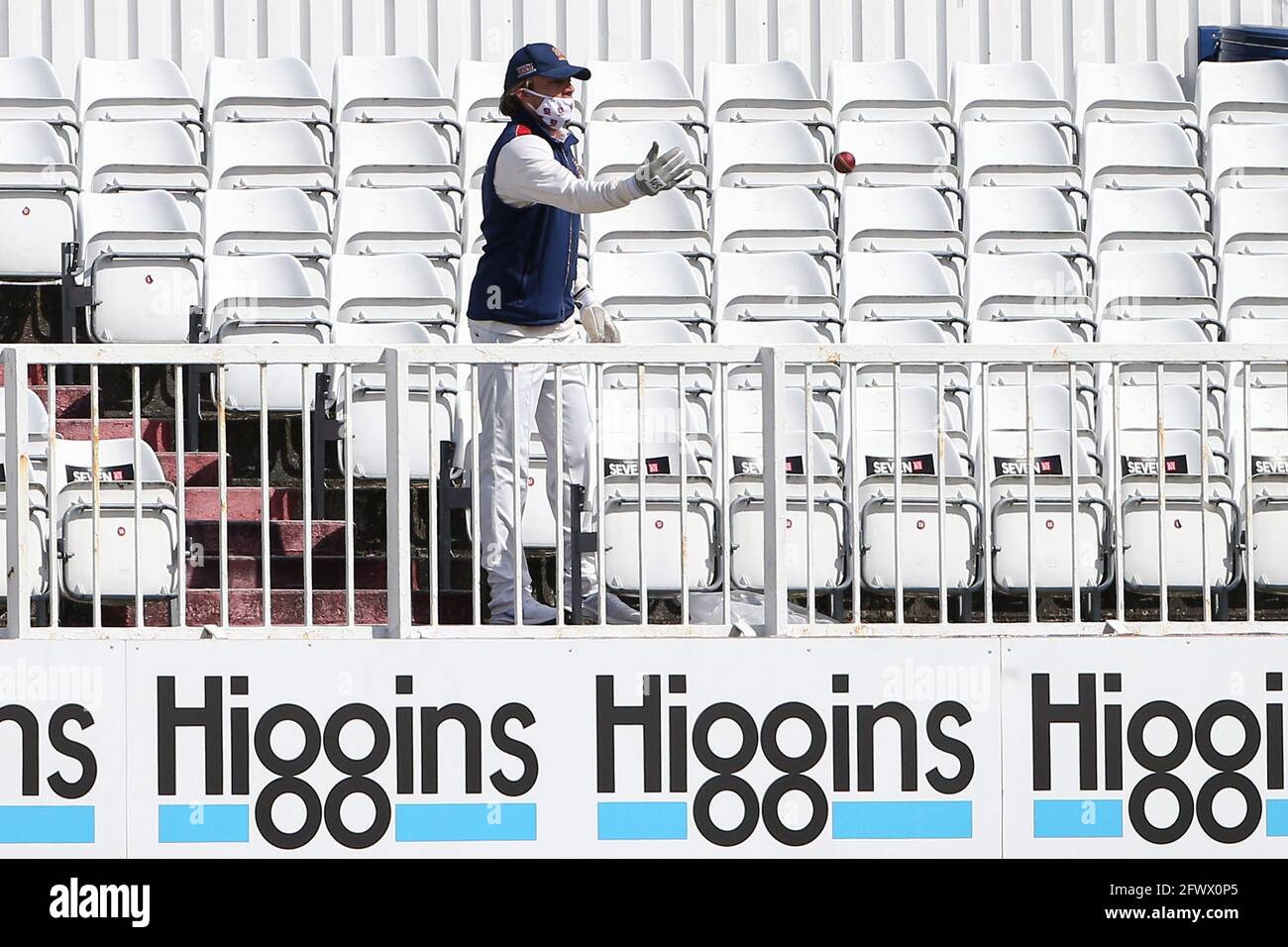 Teams stand for hi-res stock photography and images - Alamy