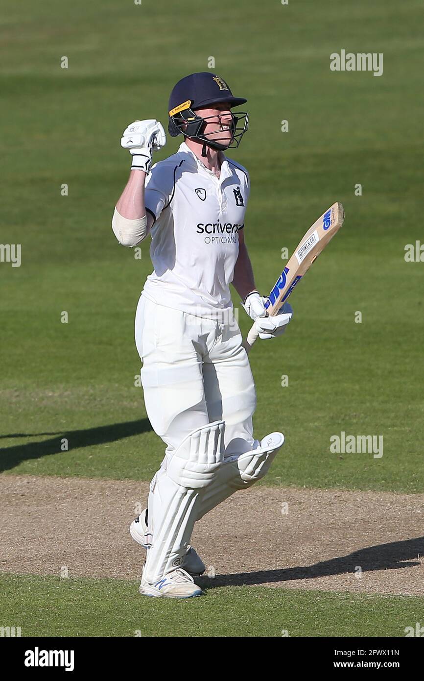 Rob yates cricket hi-res stock photography and images - Alamy