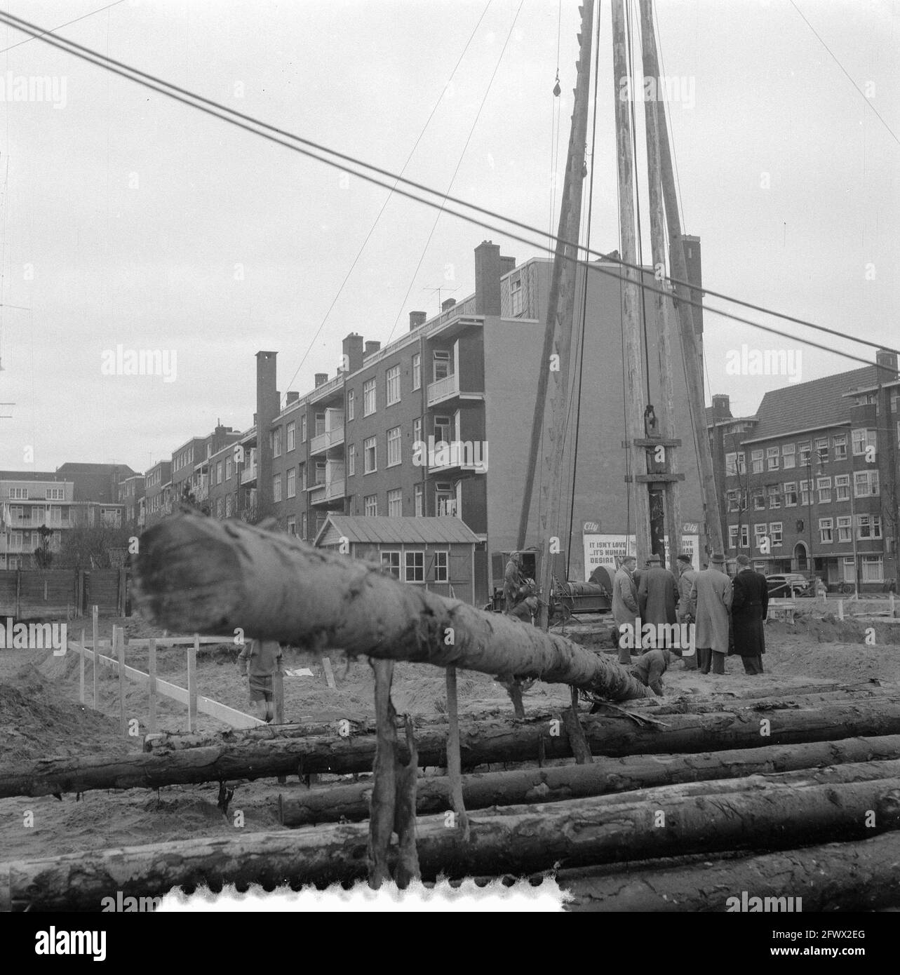 Assignments piling hi-res stock photography and images - Alamy