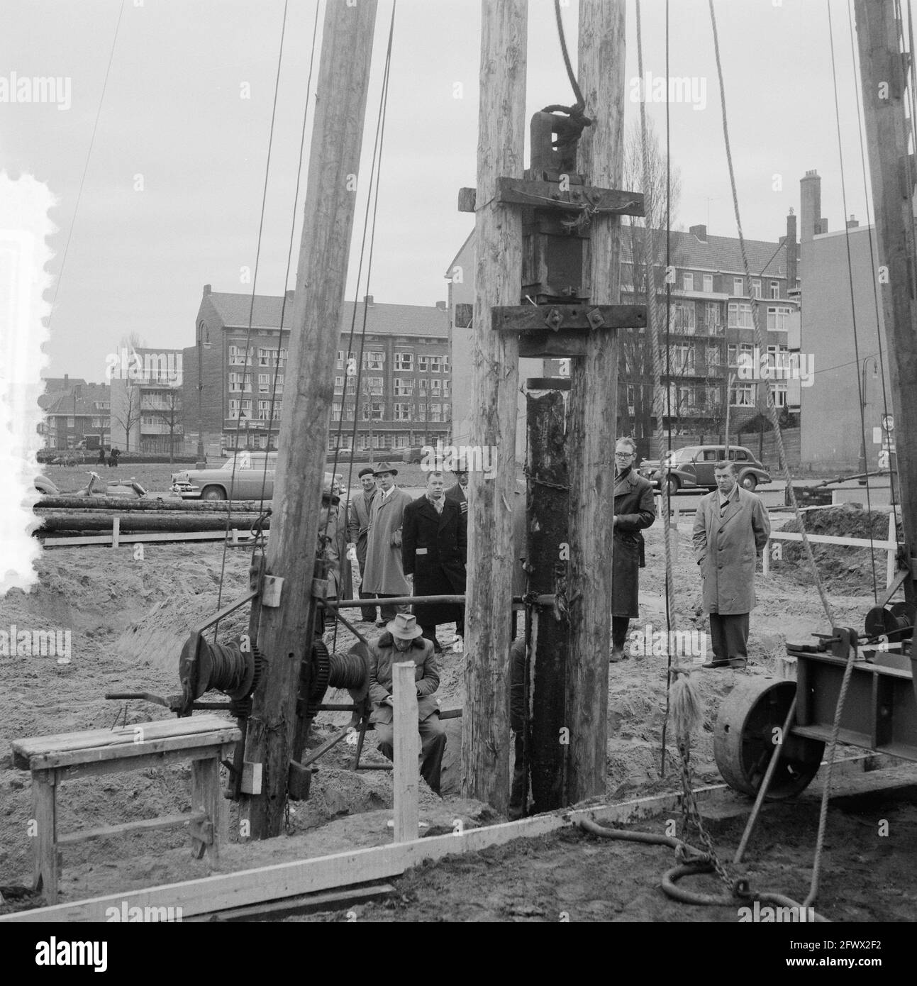 Assignments piling minerva square hi-res stock photography and images ...