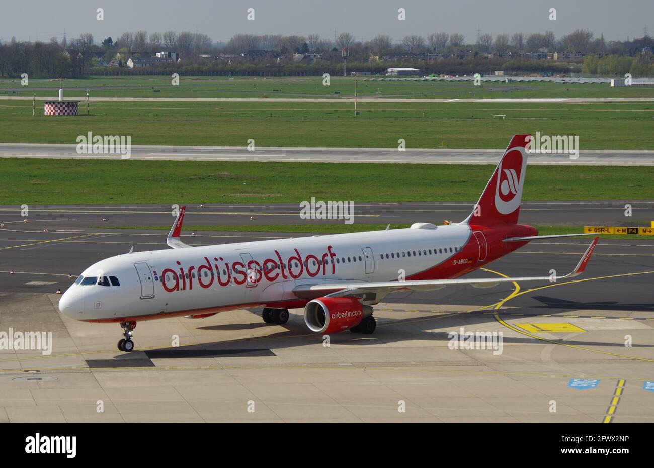 Special livery aircraft hi-res stock photography and images - Alamy