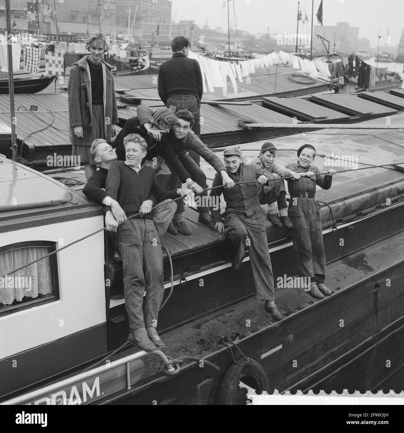 Orders bargees' magazine, Rotterdam, 25 November 1960, Orders, bargees ...