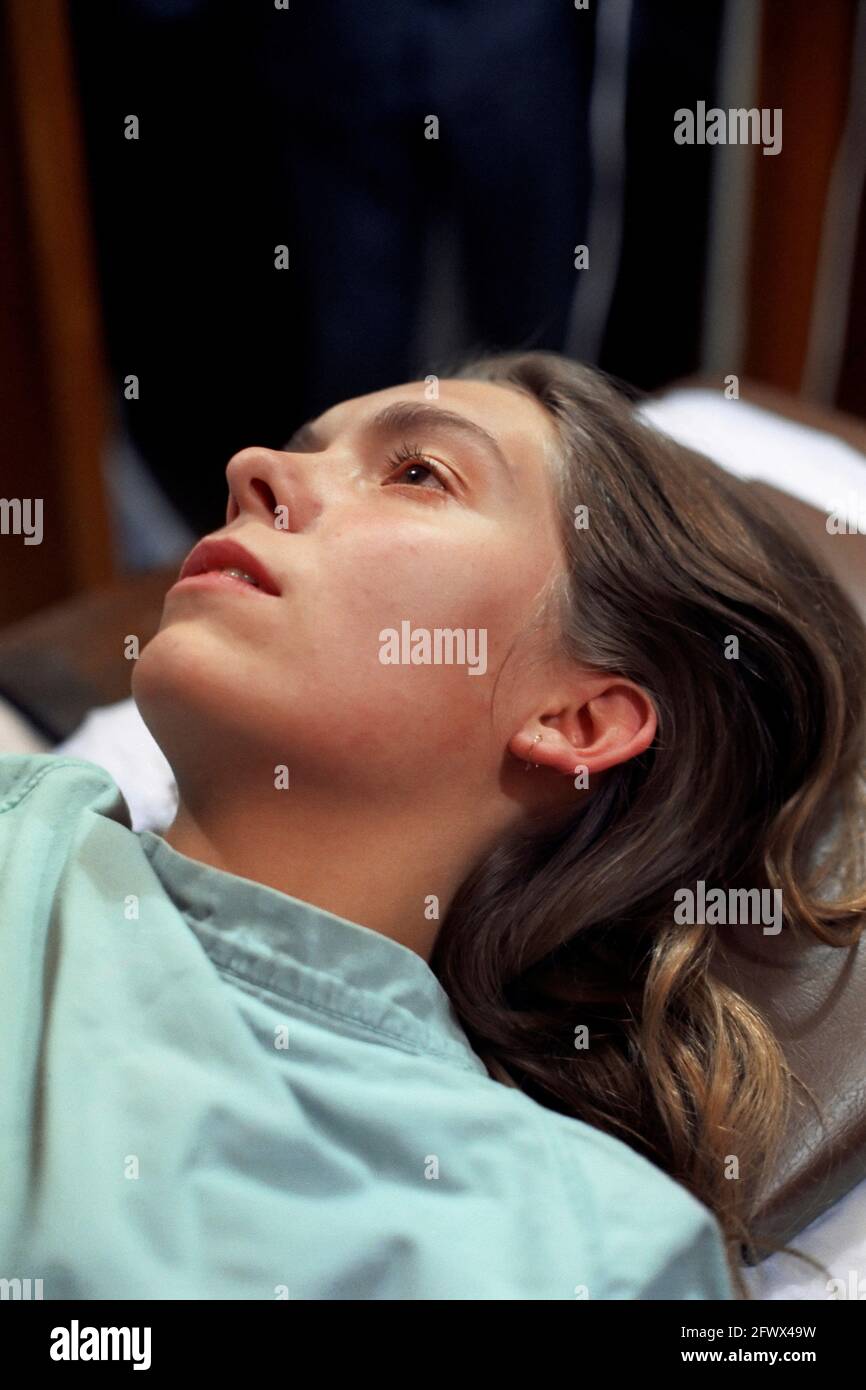 Ob gyn table hi-res stock photography and images - Alamy