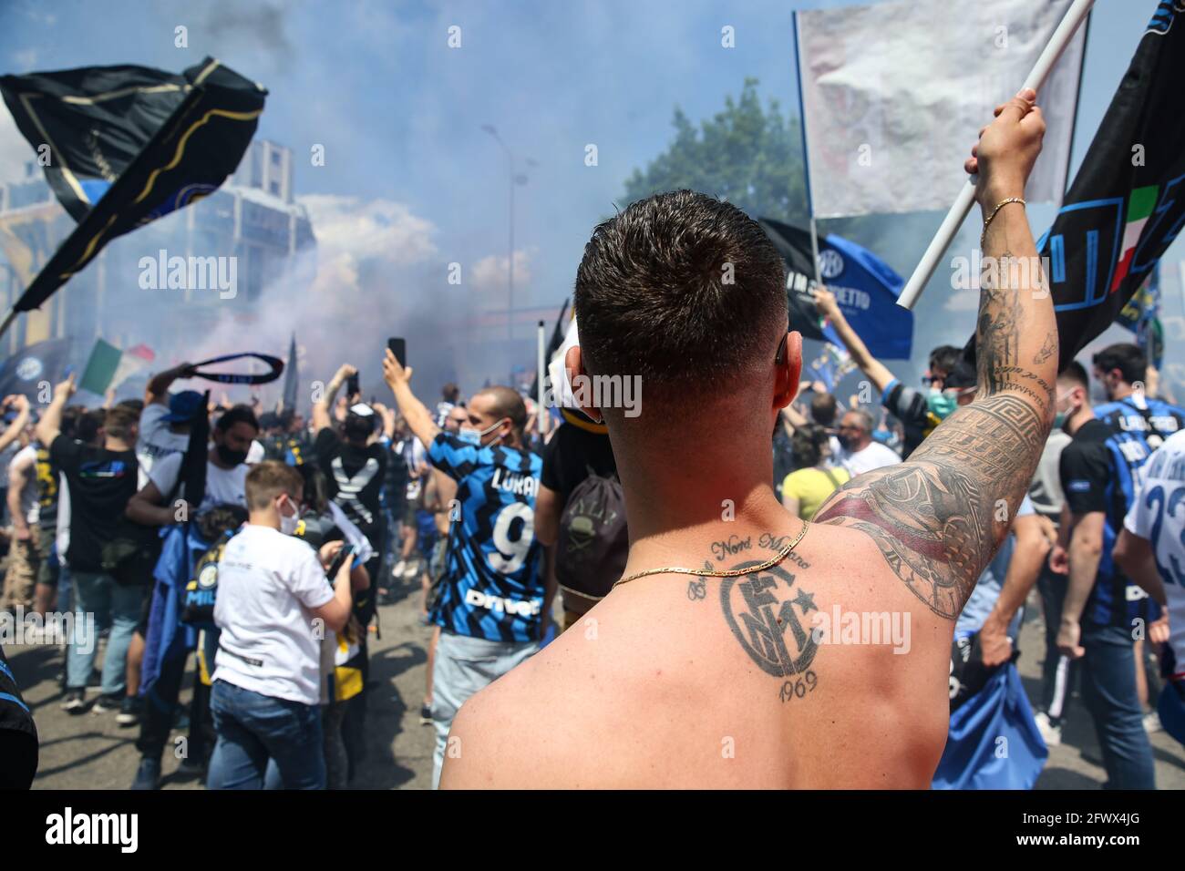 Milan fans stadium flags hi-res stock photography and images - Alamy