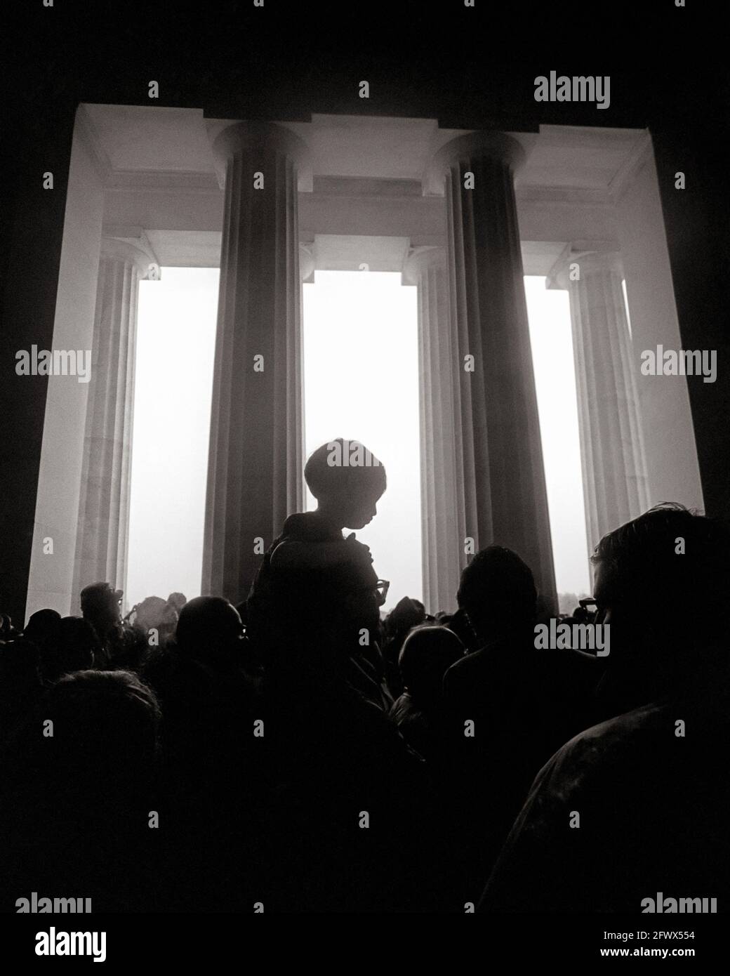 Large group silhouetted people on hi-res stock photography and images ...