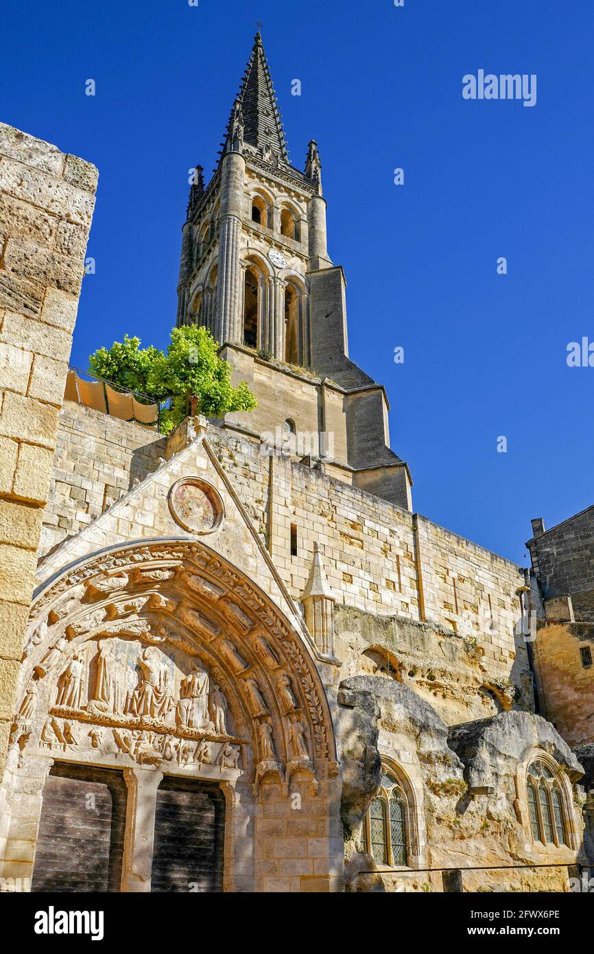 Monolithic church saint émilion hi-res stock photography and images - Alamy