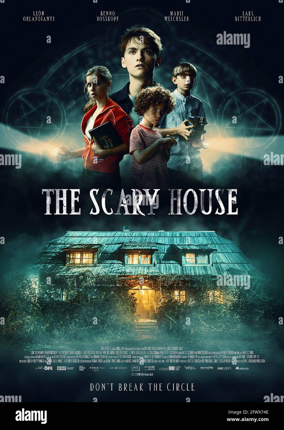 THE SCARY HOUSE, (aka DAS SCHAURIGE HAUS), poster, from left: Marii ...