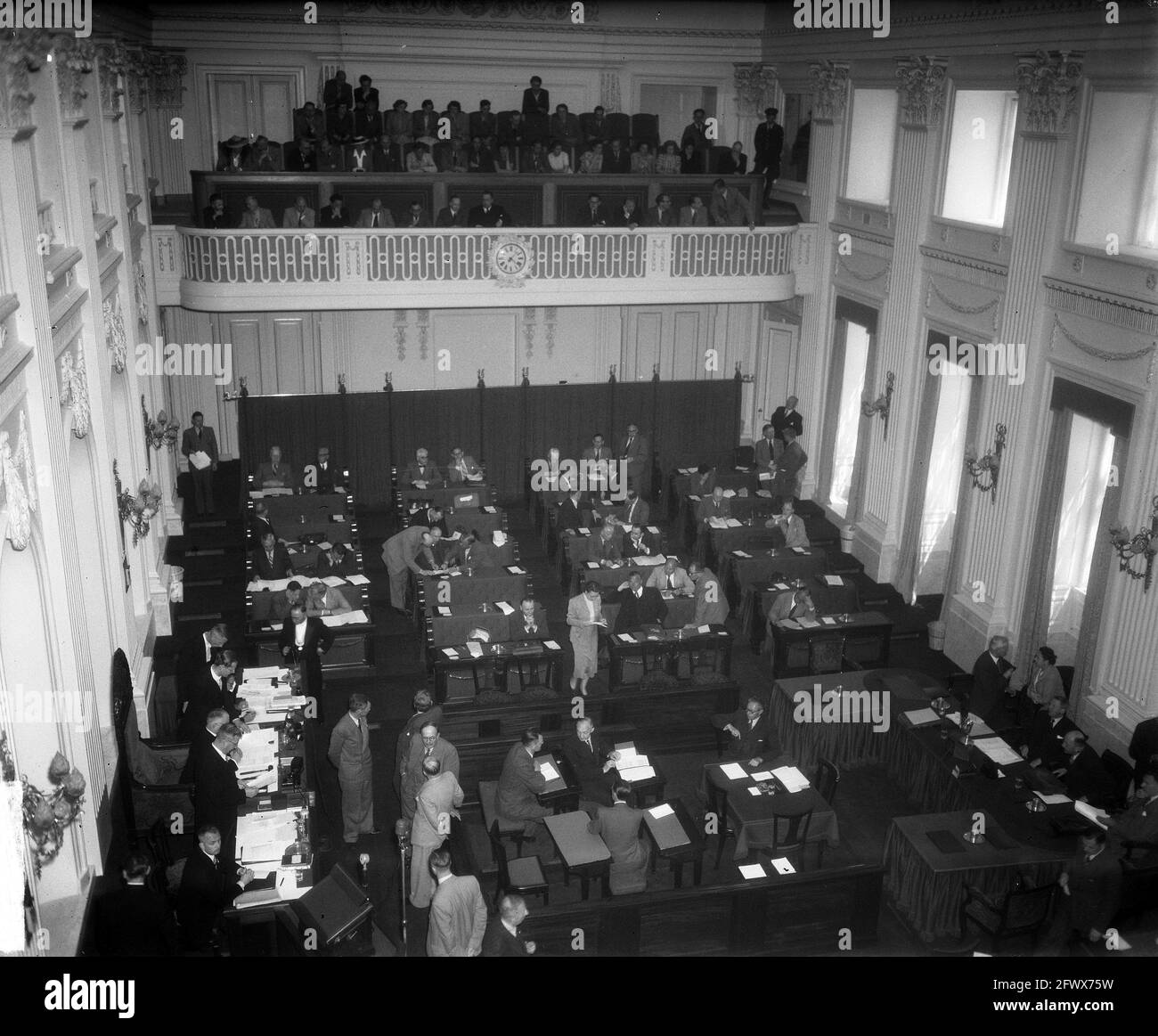 Opening restored dutch parliament hi-res stock photography and images ...