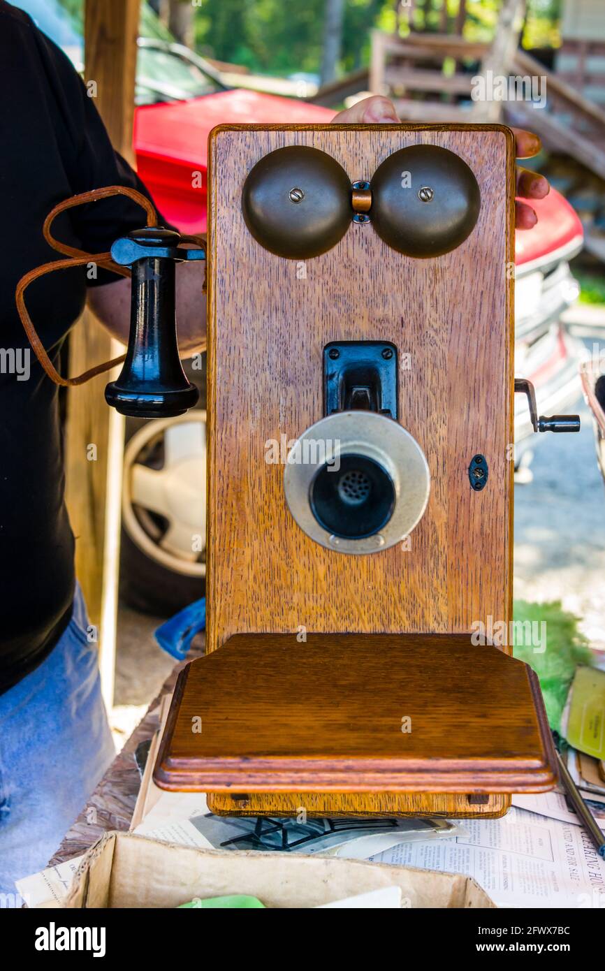 Crank telephone hi-res stock photography and images - Alamy