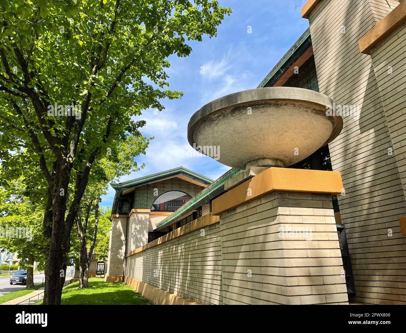 Springfield, IL USA - May 14, 2021: Dana Thomas House a Frank Lloyd ...