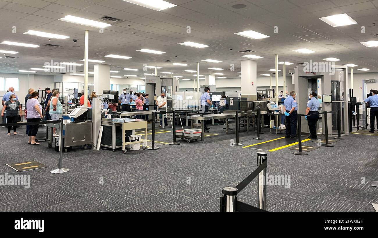 Police station usa interior hi-res stock photography and images - Alamy