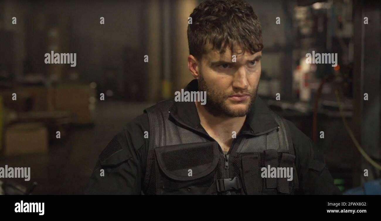 WRONG PLACE, WRONG TIME, Chase Garland, 2021. © Uncork'd Entertainment ... WRONG PLACE, WRONG TIME, Chase Garland, 2021. © Uncork'd Entertainment ...