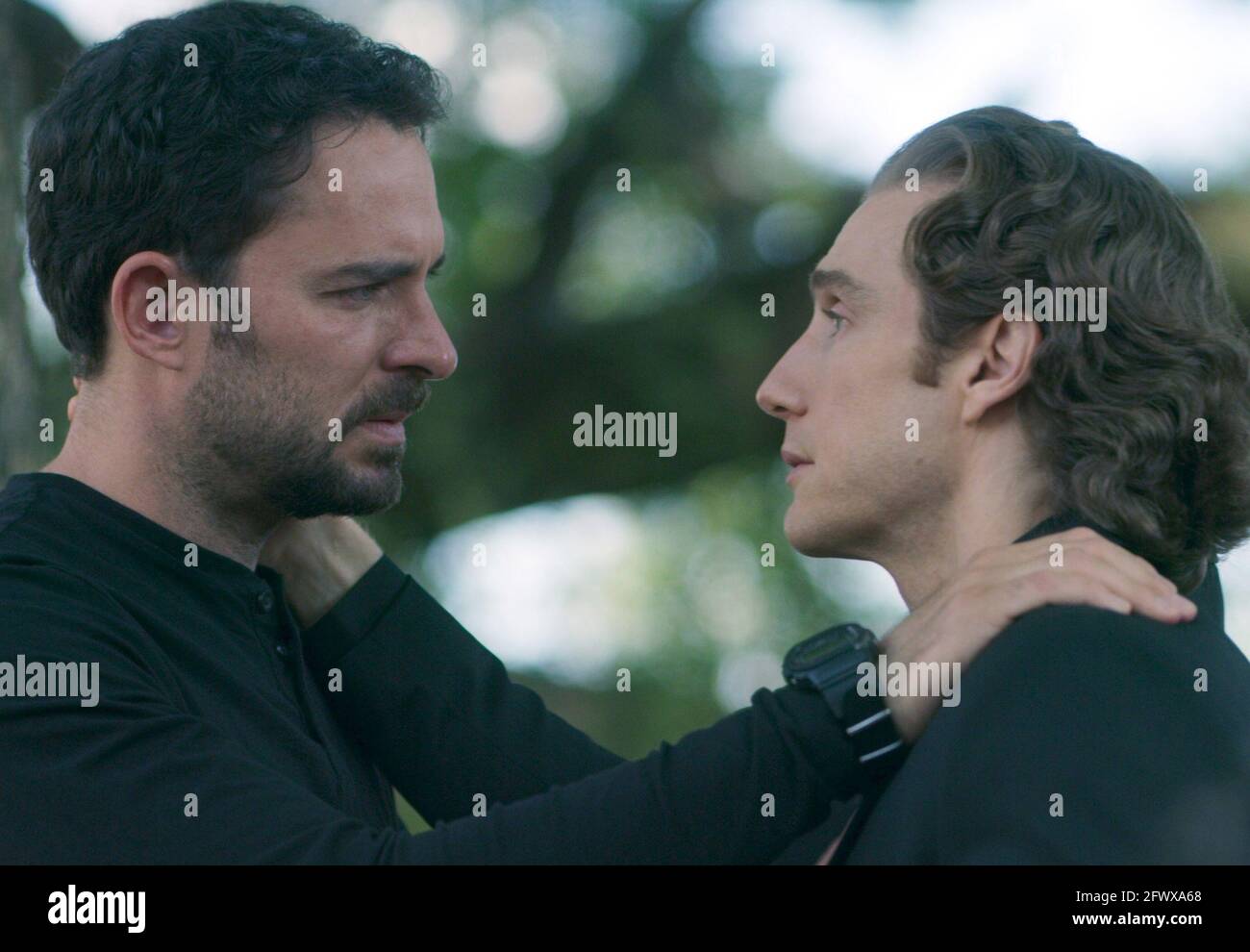 WHO KILLED SARA?, (aka QUIEN MATO A SARA?), from left: Manolo Cardona ...